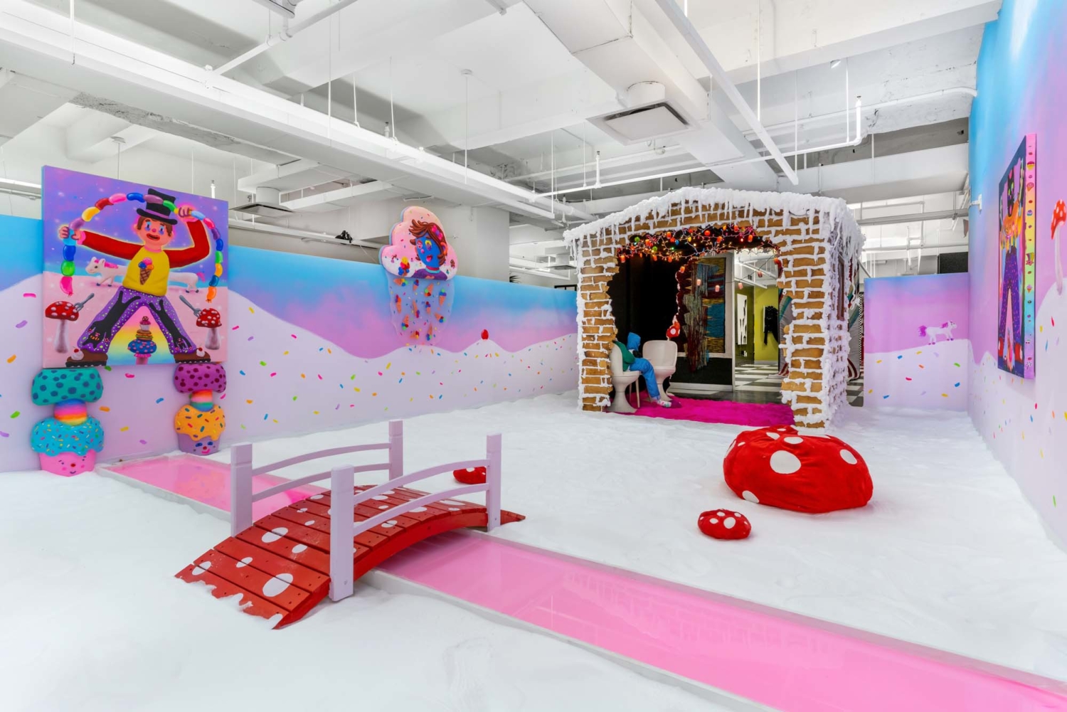 Super Future Kid – Mindy Solomon Gallery