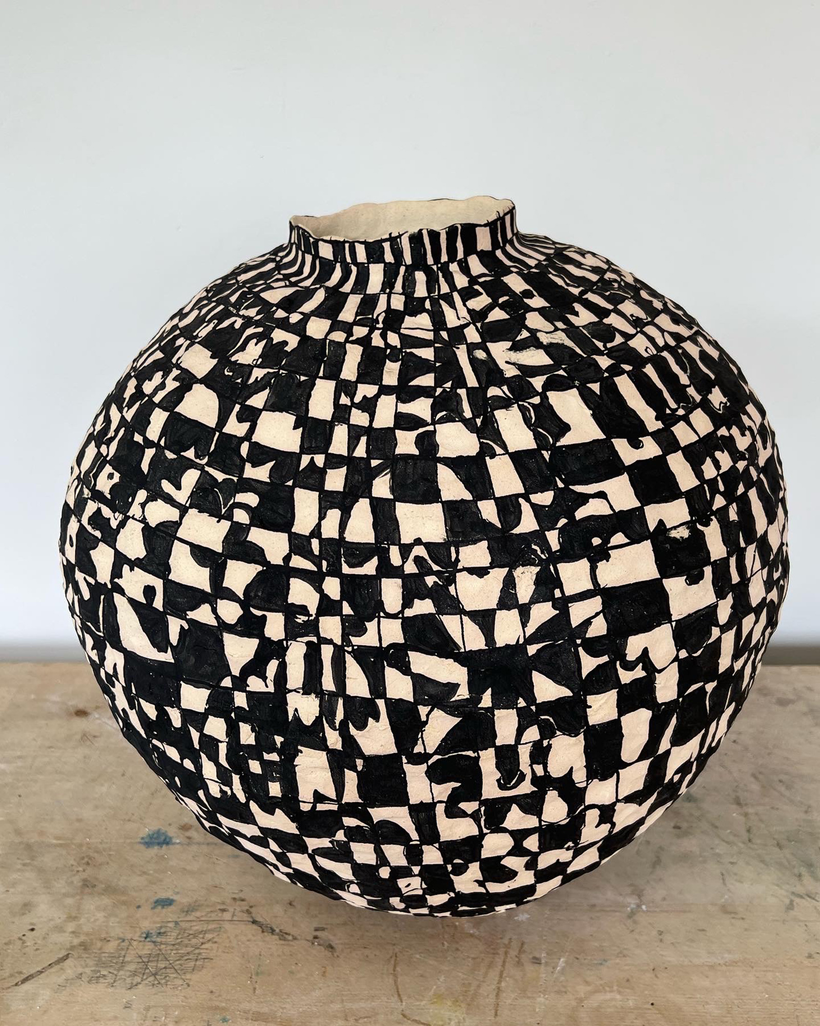 Brittany Mojo: The Swell (nowness, again) – Mindy Solomon Gallery