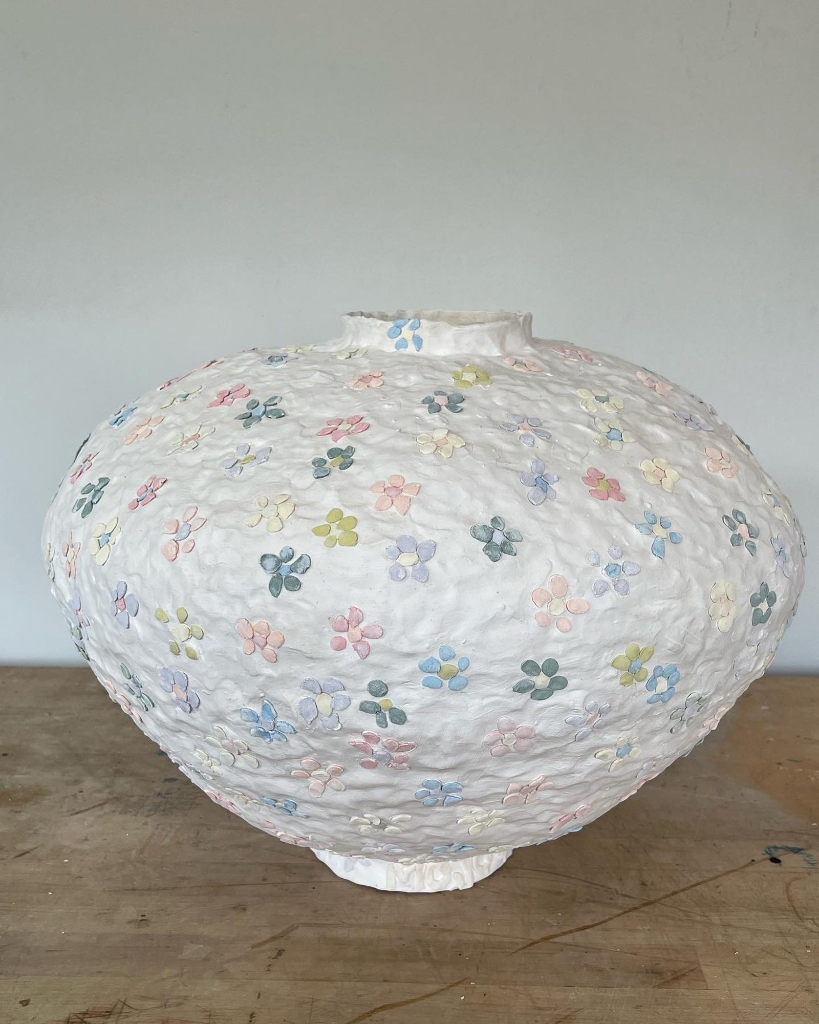 Brittany Mojo: The Swell (nowness, again) – Mindy Solomon Gallery