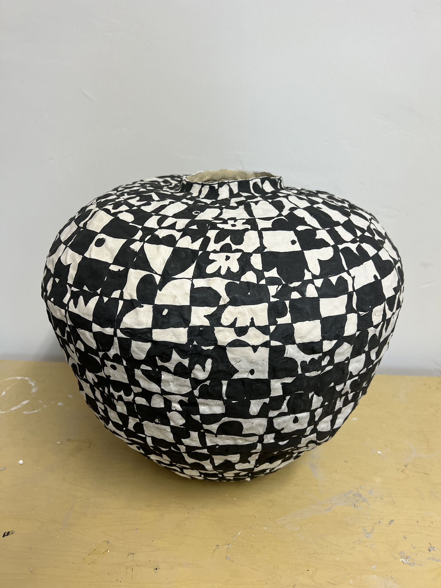 Brittany Mojo: The Swell (nowness, again) – Mindy Solomon Gallery