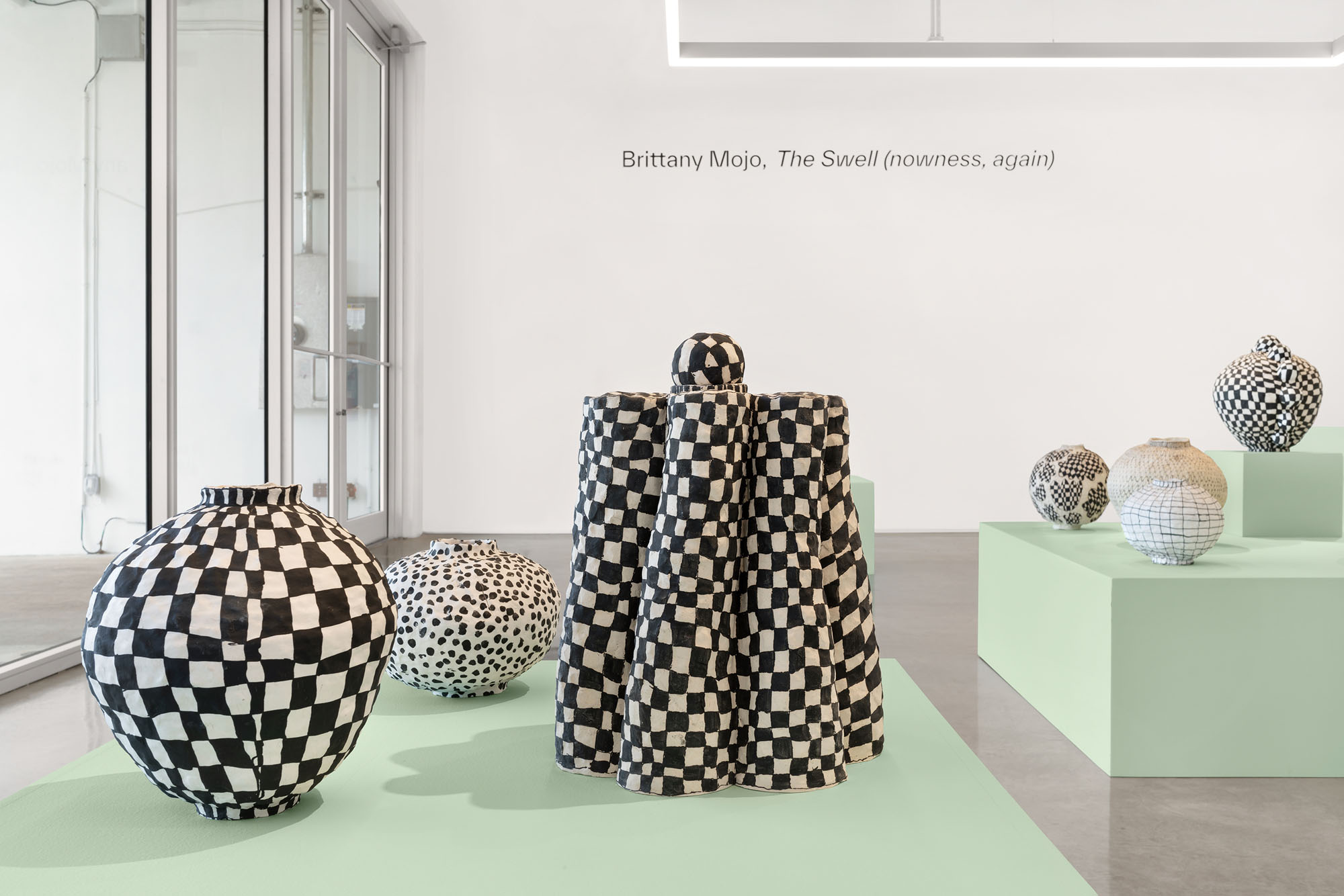 Brittany Mojo: The Swell (nowness, again) – Mindy Solomon Gallery